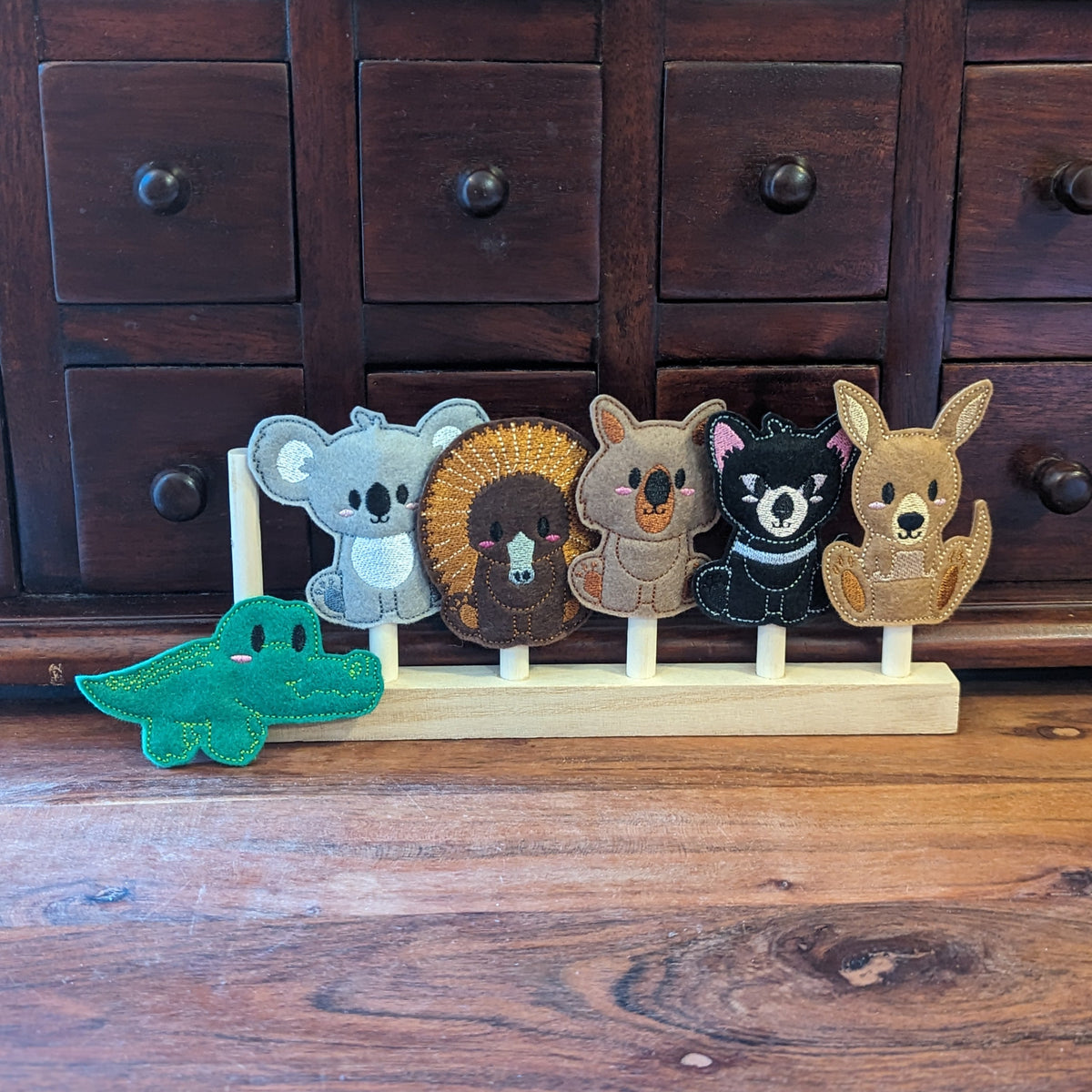 Handmade Crocodile Finger Puppet – The Craft Rebellion